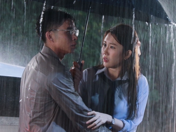 Dàn sao "7 năm chưa cưới sẽ chia tay" bệnh, trúng gió khi quay cảnh dưới mưa suốt 3 đêm