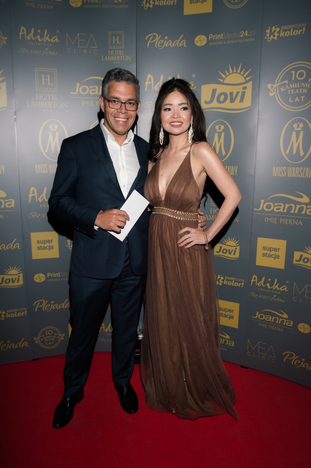 Kelly Trương trở thành Ban giám khảo "Hoa hậu Warsaw 2019"