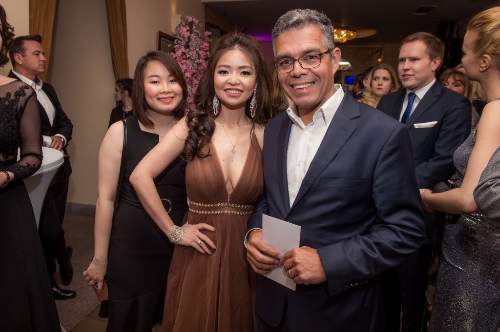 Kelly Trương trở thành Ban giám khảo "Hoa hậu Warsaw 2019"